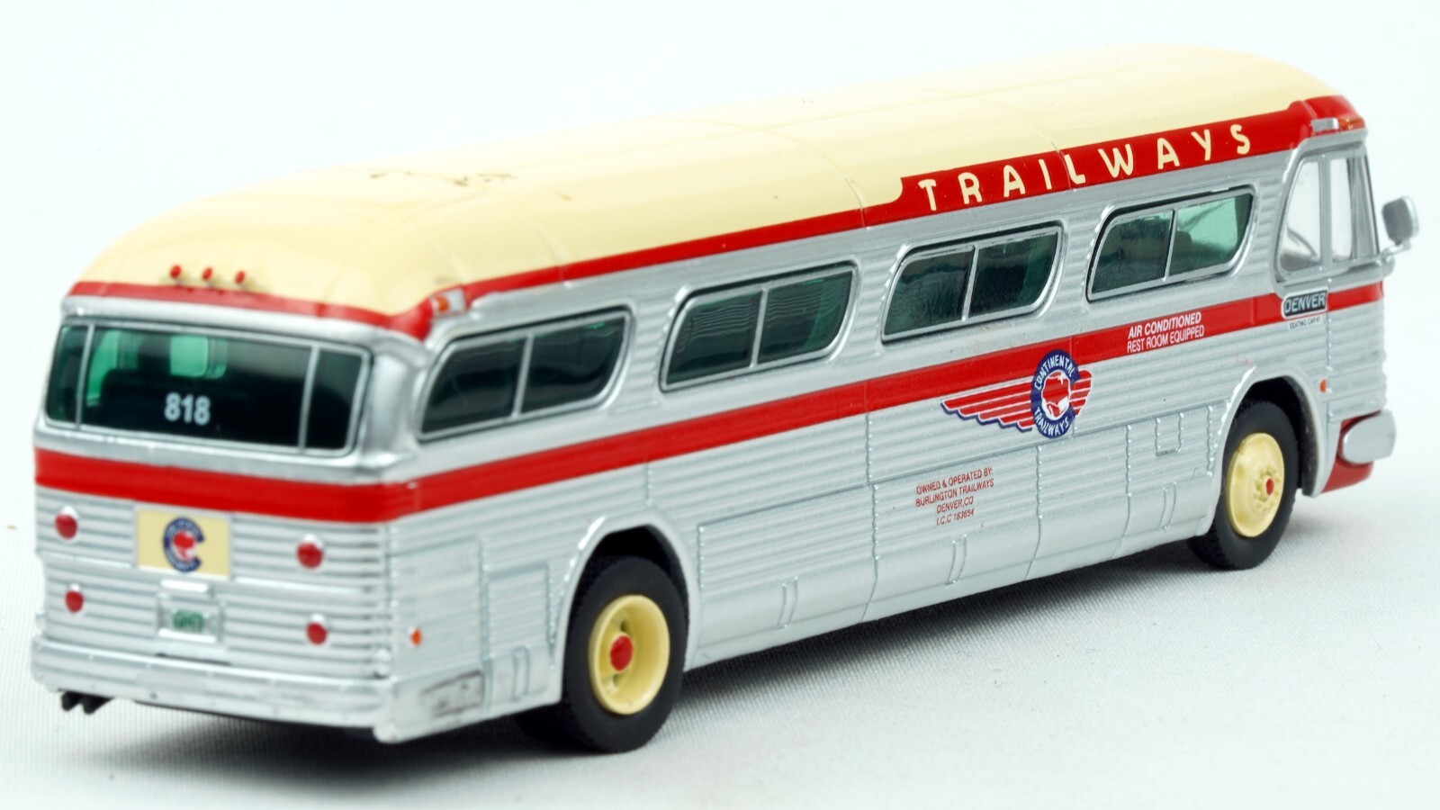 Iconic Replicas 1959 GM PD4104 Bus Trailways #87-0565 HO 1/87 Scale | eBay