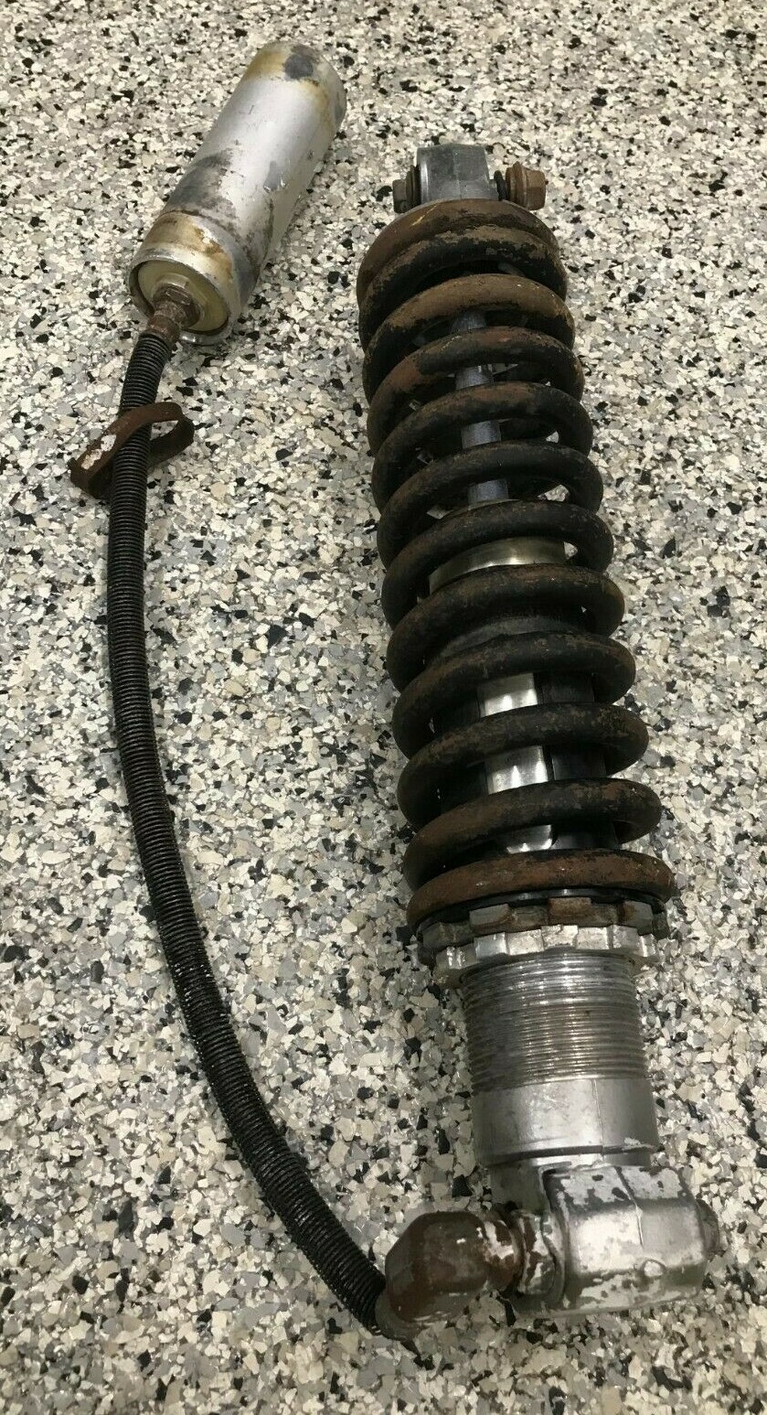 Suzuki DR250 Rear Shock Used Condition fits 1985 P/N 62100-38280-19F ...