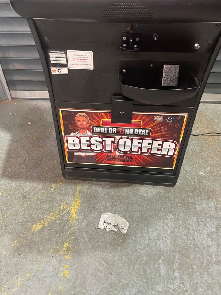 Deal or no Deal Best Offer Pub Fruit Machine £100 Jackpot - Awesome ...