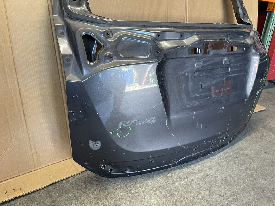 2016 2017 2018 TOYOTA RAV4 RAV-4 LE REAR TAILGATE OEM | eBay
