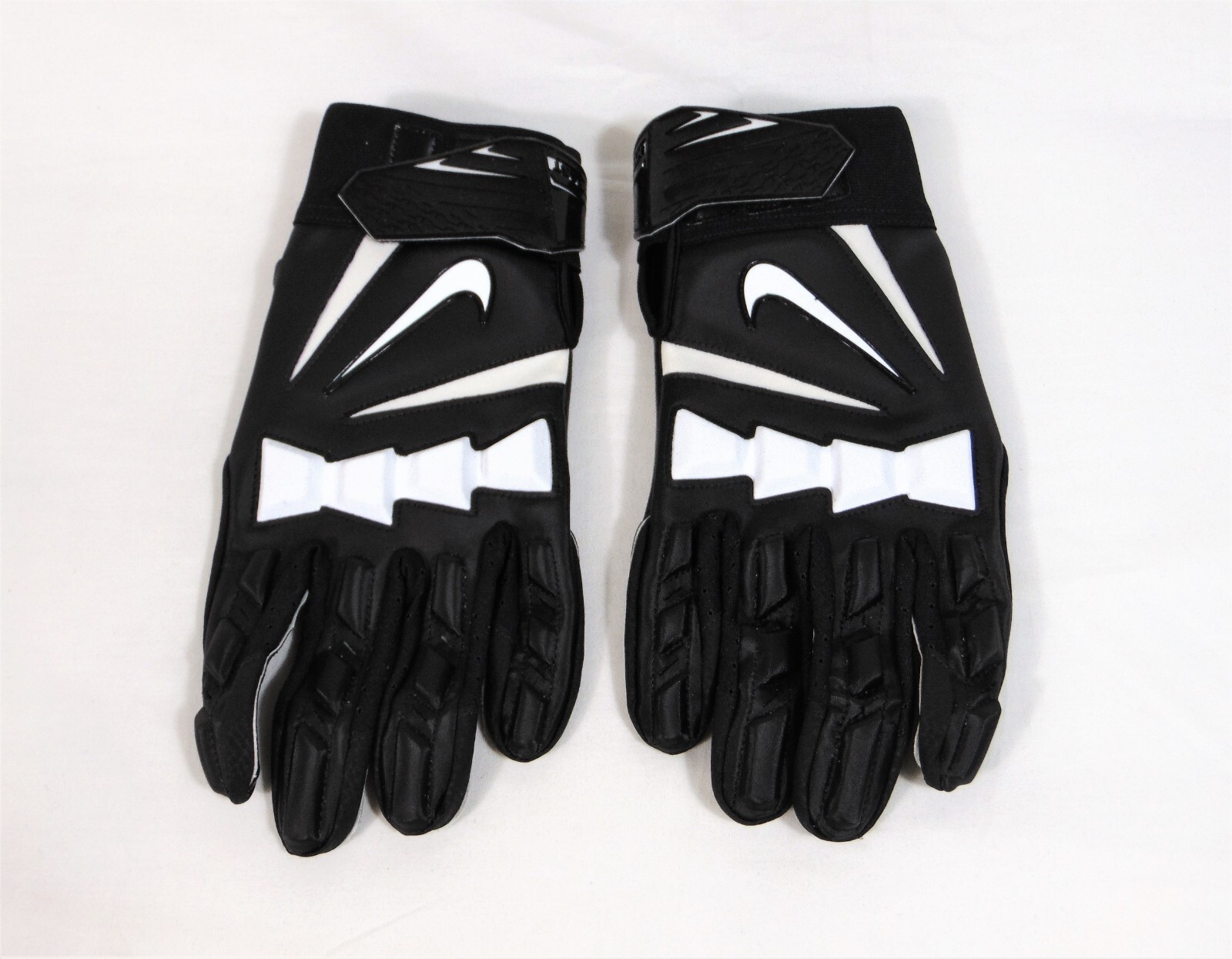 Nike PROMO Hyperbeast 2.0 Black & White OREO Football Gloves Sz 4XL NEW ...