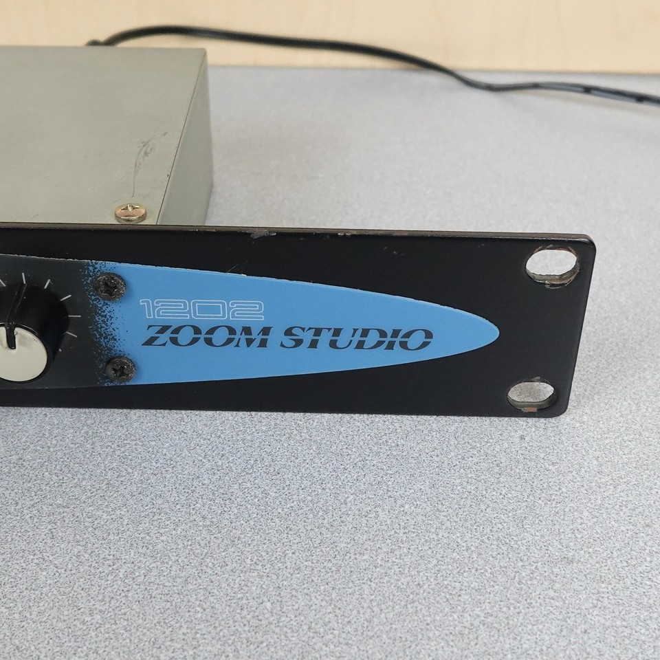 Vintage Zoom Studio 1202 Digital Multi Effects Rack Unit Japan 512 ...