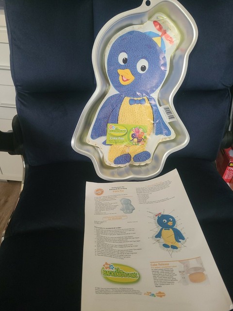 Wilton Backyardigans Pablo Penguin Cake Pan 2105 7515 for sale online ...