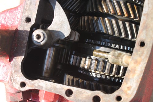 4 Speed, 833 Transmission, adapted for a Chevy Motor, Gasser, Hot Rod ...