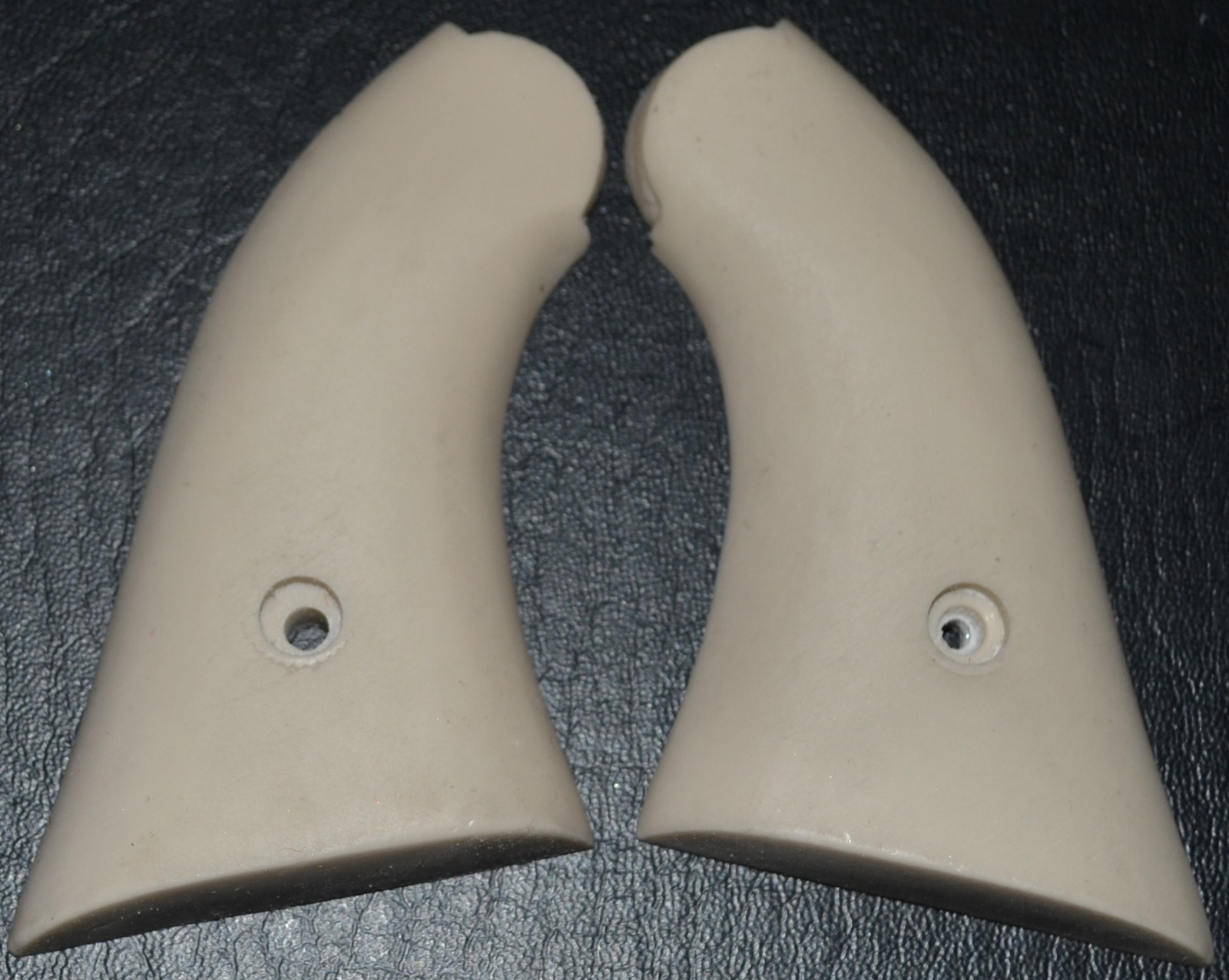 Uberti 1858 large grip frame pistol grips tan plastic with screw | eBay
