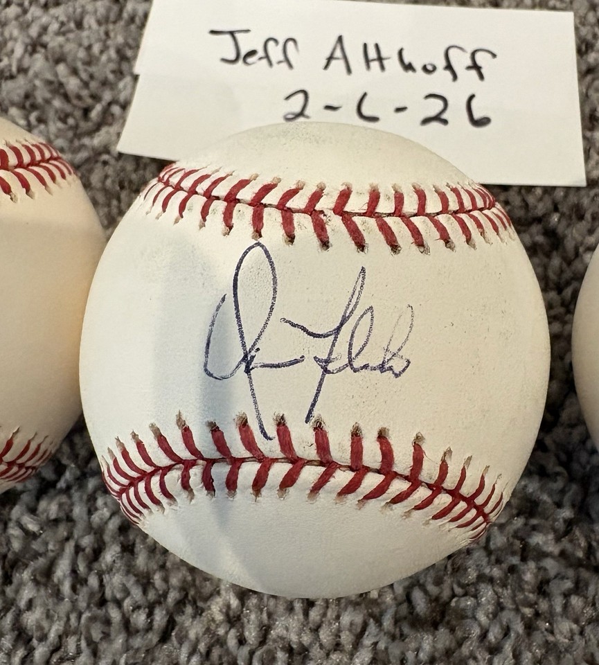 Chicago Cubs signed / auto Major League baseballs. Baker, Pinella ...