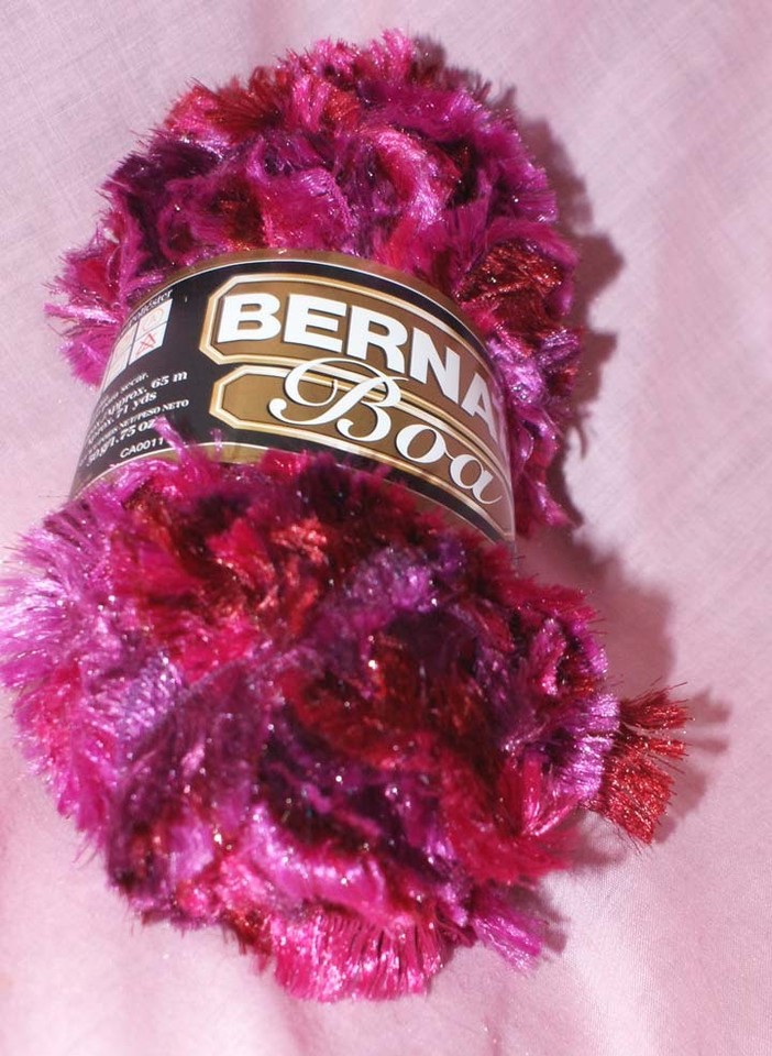 Bernat Boa Yarn Love Bird/Dove White/Ostrich/Tweedy Bird/Red Robin Knit ...