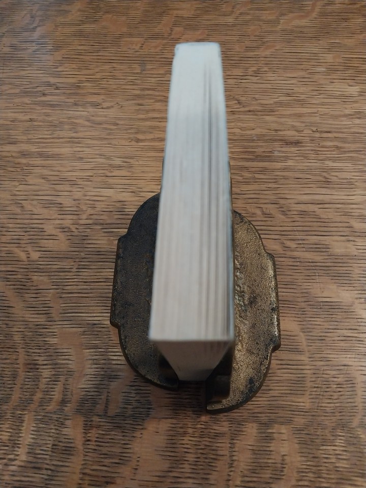 Warhammer - Cold Hand of Betrayal by Marc Gascoigne and Christian Dunn ...