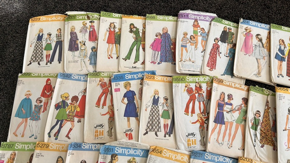 Vintage Sewing Patterns Lot Over 60 - 1950s 60s 70s Ladies Simplicity ...