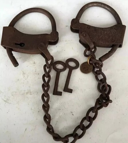 Iron Adjustable Hand Cuffs Antique Prison Old Handcuffs with Chain ...