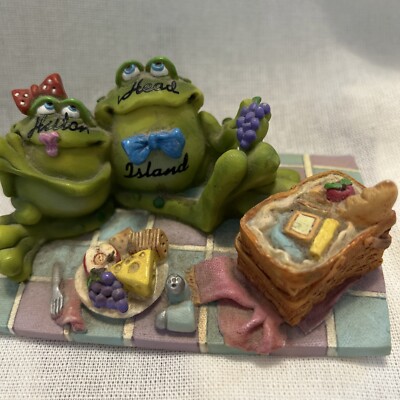 Toadily Yours Spring Picnic | eBay