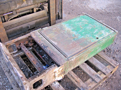 CAST IRON ELECTRIC POWER POINT BOX LARGE TOTALLY ORIGINAL VERY OLD ...
