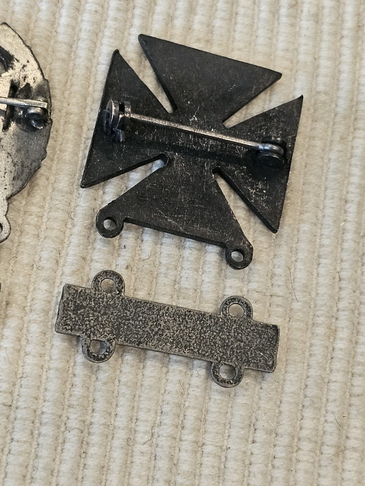 WWII US Army Expert Shooting Badge w Bars Pin Back Lot x2 L@@K!!! d | eBay