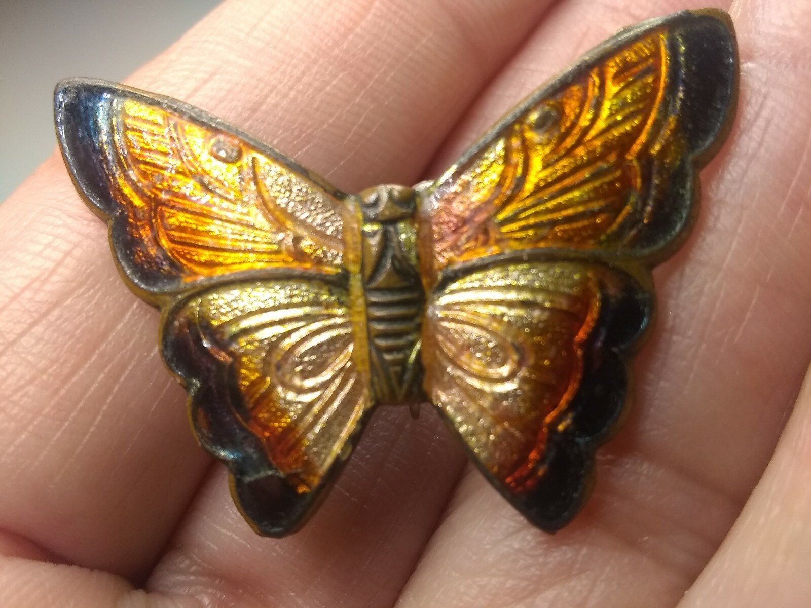 Authentic Vintage Butterfly Wing Art Deco Screwback E… - Gem