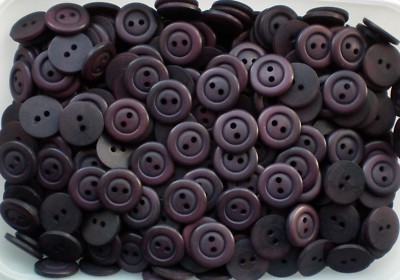 18mm 28L Deep Dark Purple Burgundy Dark Red Craft 2 Hole Button Buttons ...