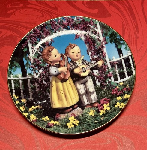 The Danbury Mint MJ Hummel Lot Of 3 Vintage Little Companions Collector ...