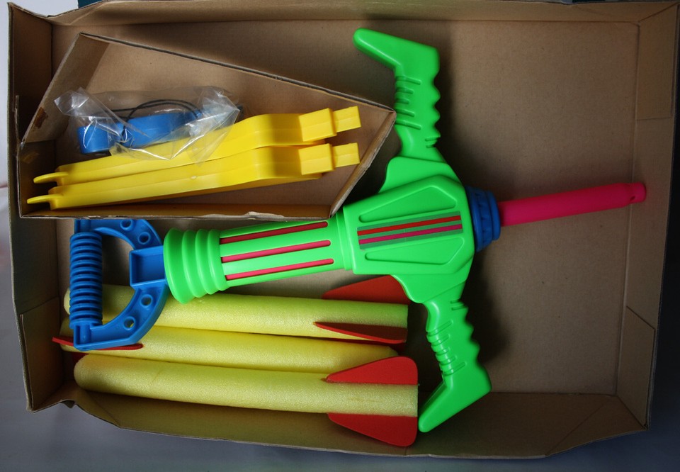 RARE VINTAGE 90'S QUICK SHOOT BOW N' ARROW SOFT SHOOTING SET SPORTY KID ...