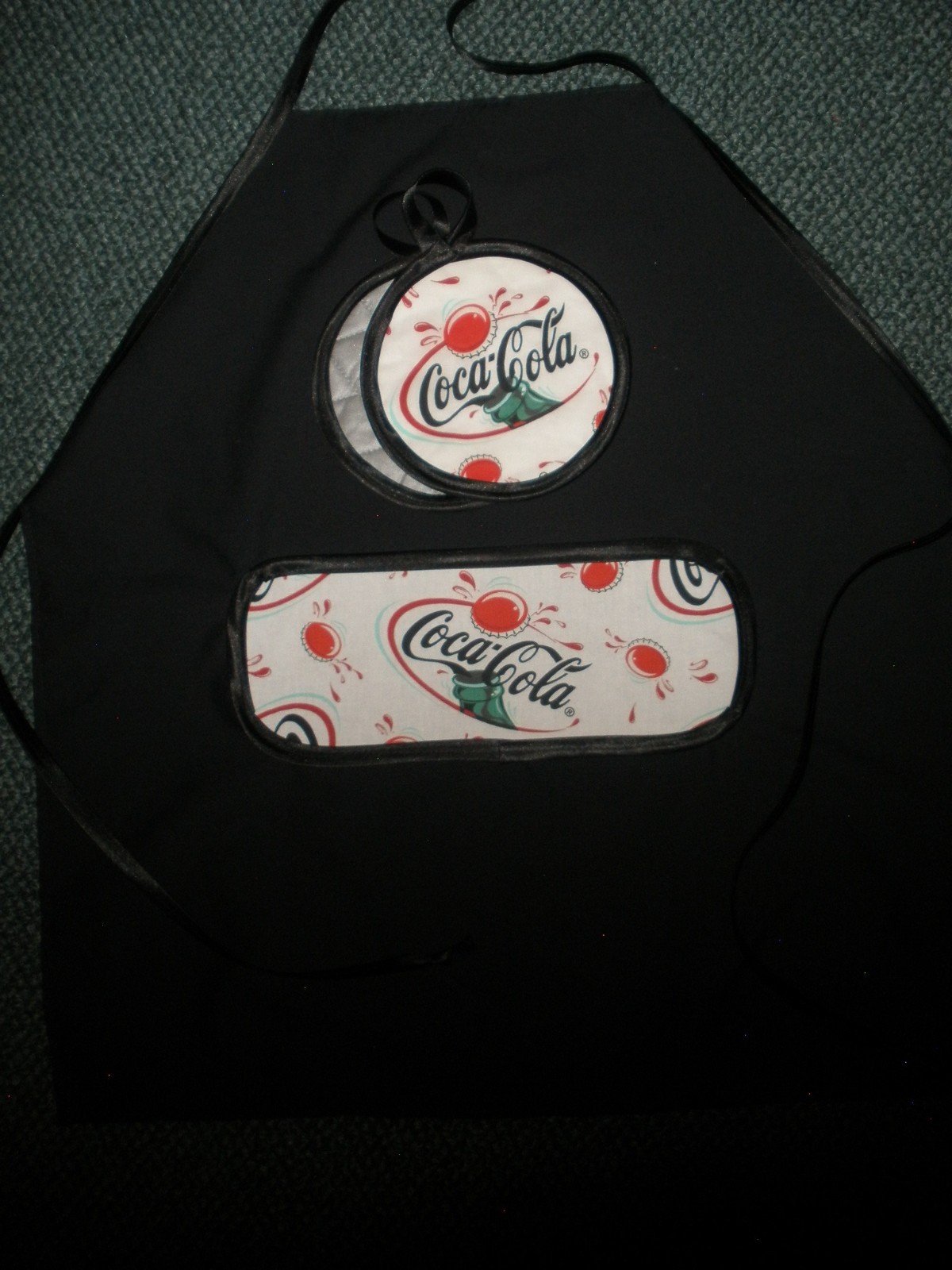 Coca Cola Coke splash apron and potholders | eBay
