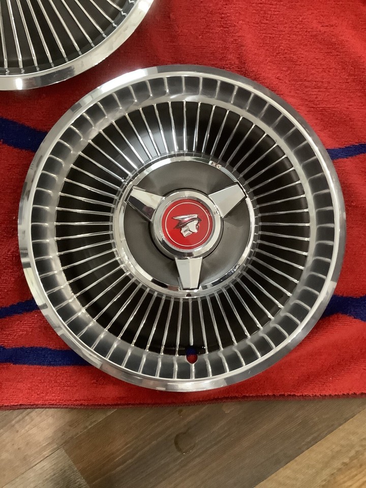 NOS 1968 Mercury Cougar Recessed Spinner Hubcaps C8WY-1130-B | OE ...