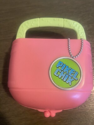 MATTEL Pixel Chix Love 2 Shop Mall Pink Purse Interactive Virtual Toy ...