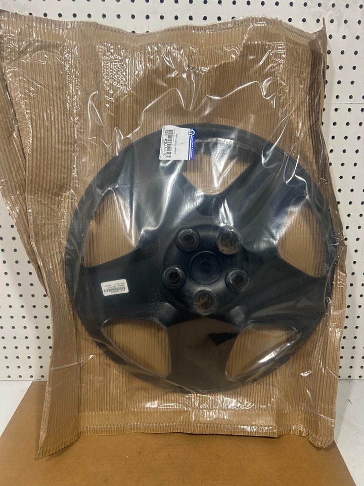 Four (4) OEM Mopar 2008-2023 18" Charger Hubcaps / Wheel Covers Police ...