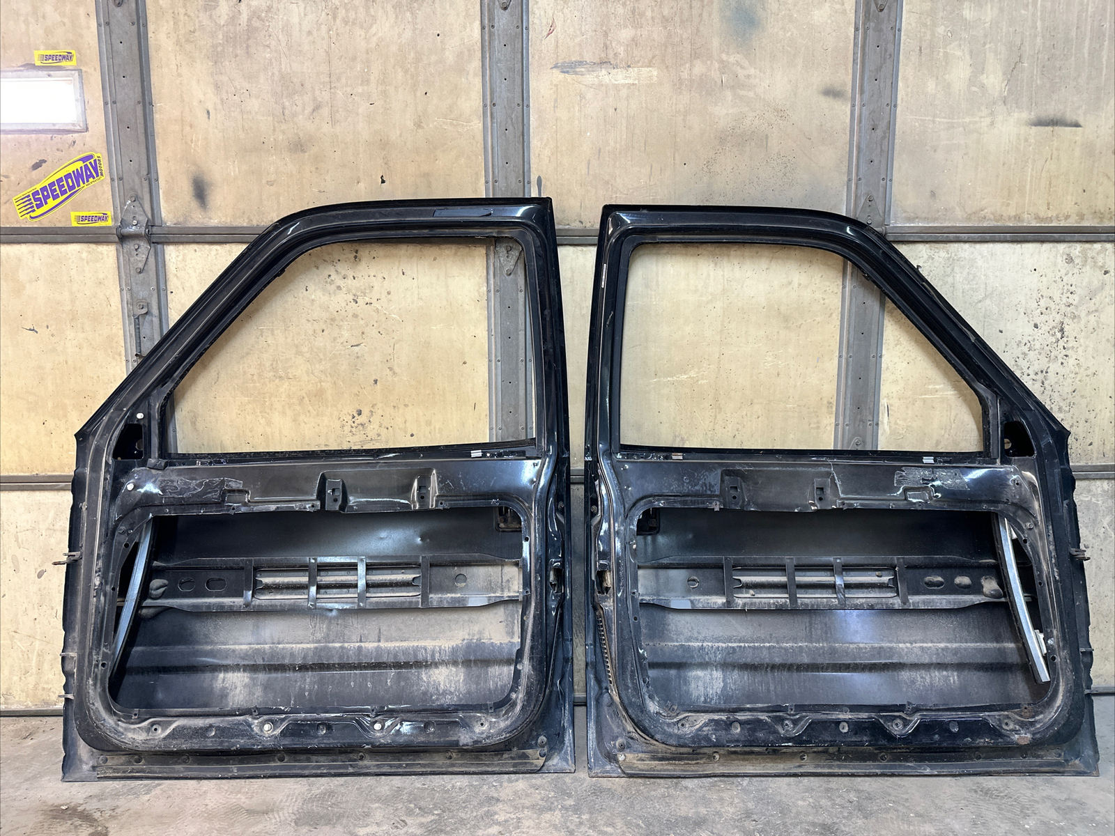 1988-1998 Chevrolet Silverado Truck Front RH LH Door Shells Pair ...