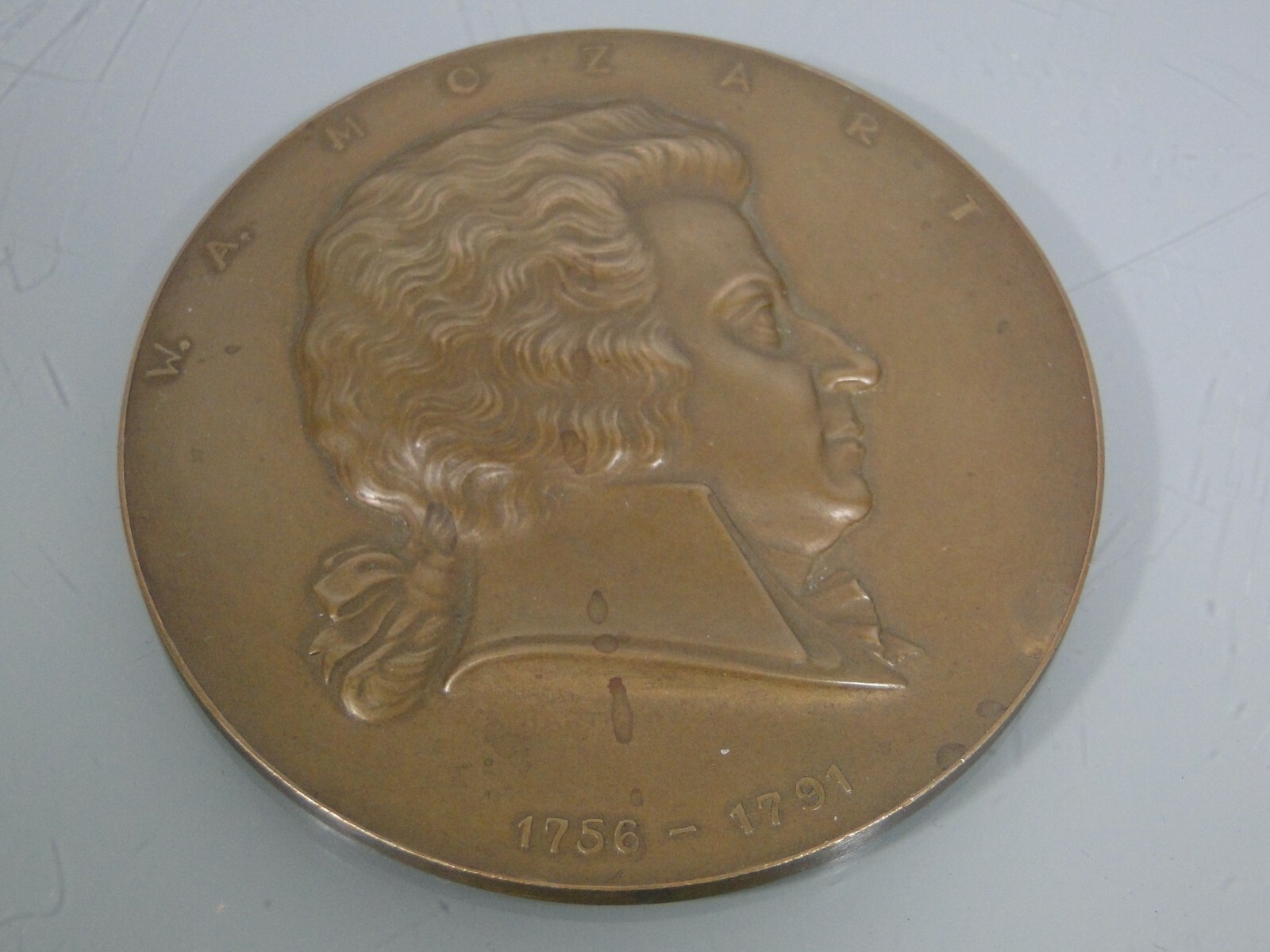 Medaille Mozart Bronze Wolfgang Amadeus Arnold Hartig nach Leonhard ...
