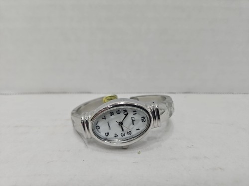 VINTAGE COLLEZIO QUARTZ BRACELET WATCH SILVERTONE WOMENS NEEDS BATTERY ...
