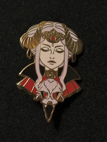 Lord Edelgard Pin Metal Enamel Gold Tone 1-1/8" X 2-3/4" | eBay