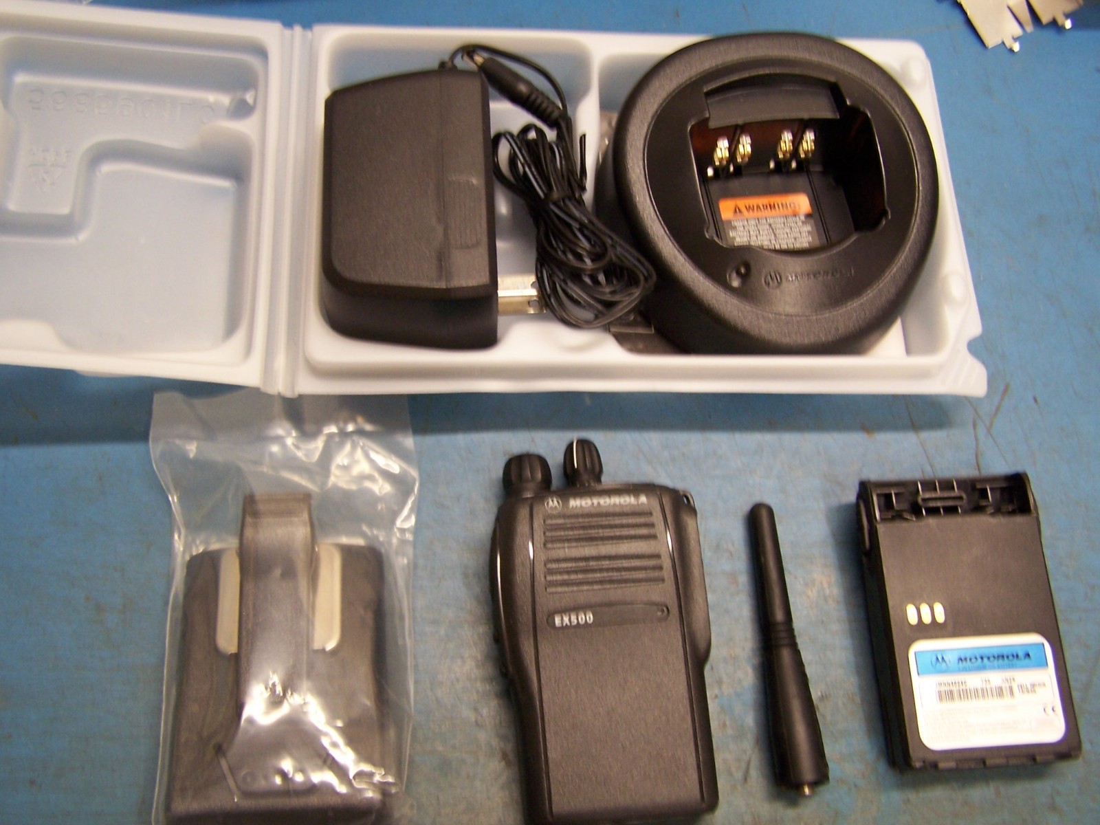 Motorola Ex500 UHF Portable Radio AAH38RDC9AA3AN for sale online | eBay