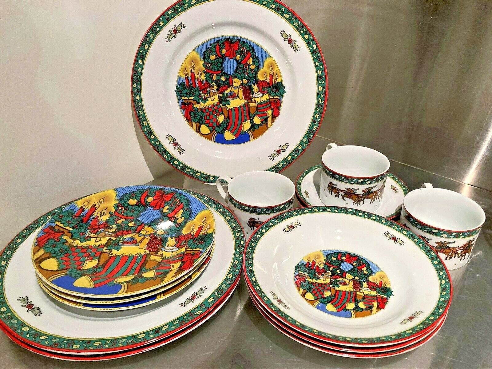 TRISA Christmas Memories 14pc Set Dinner & Salad Plates, Bowls, Cups ...