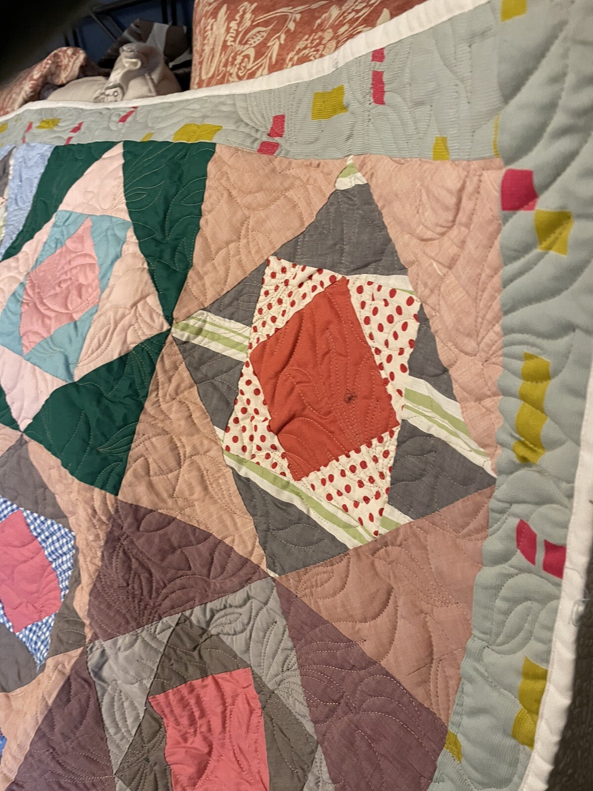 Vintage Handmade Patchwork Quilt Stunning Stitched Quilted Diamond In A ...