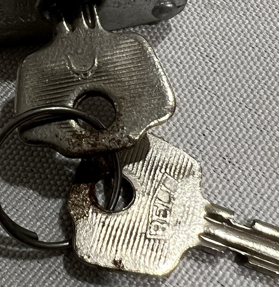 Vintage Bell Lock No 183 W/ Keys Padlock | eBay