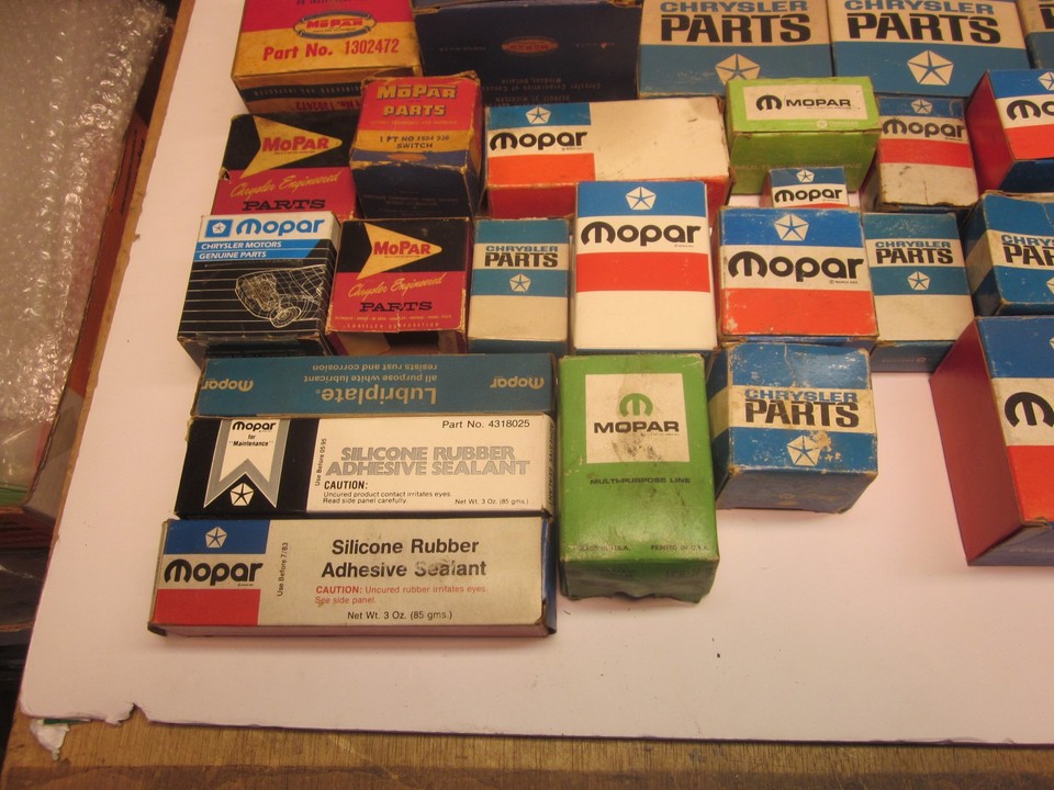 33 ASSORTED MOPAR PARTS BOXES DODGE PLYMOUTH CHRYSLER 1940 1950'S 1960 ...