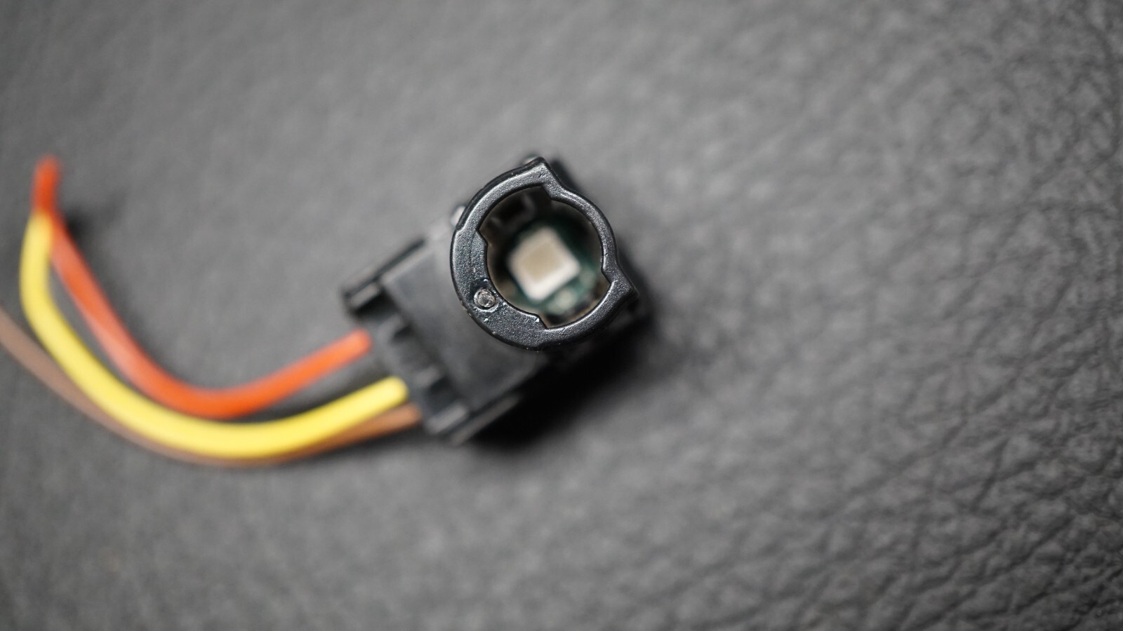 GENUINE MERCEDES BENZ E W213 W238 C238 AMBIENT LIGHT PLUG CONNECTOR ...