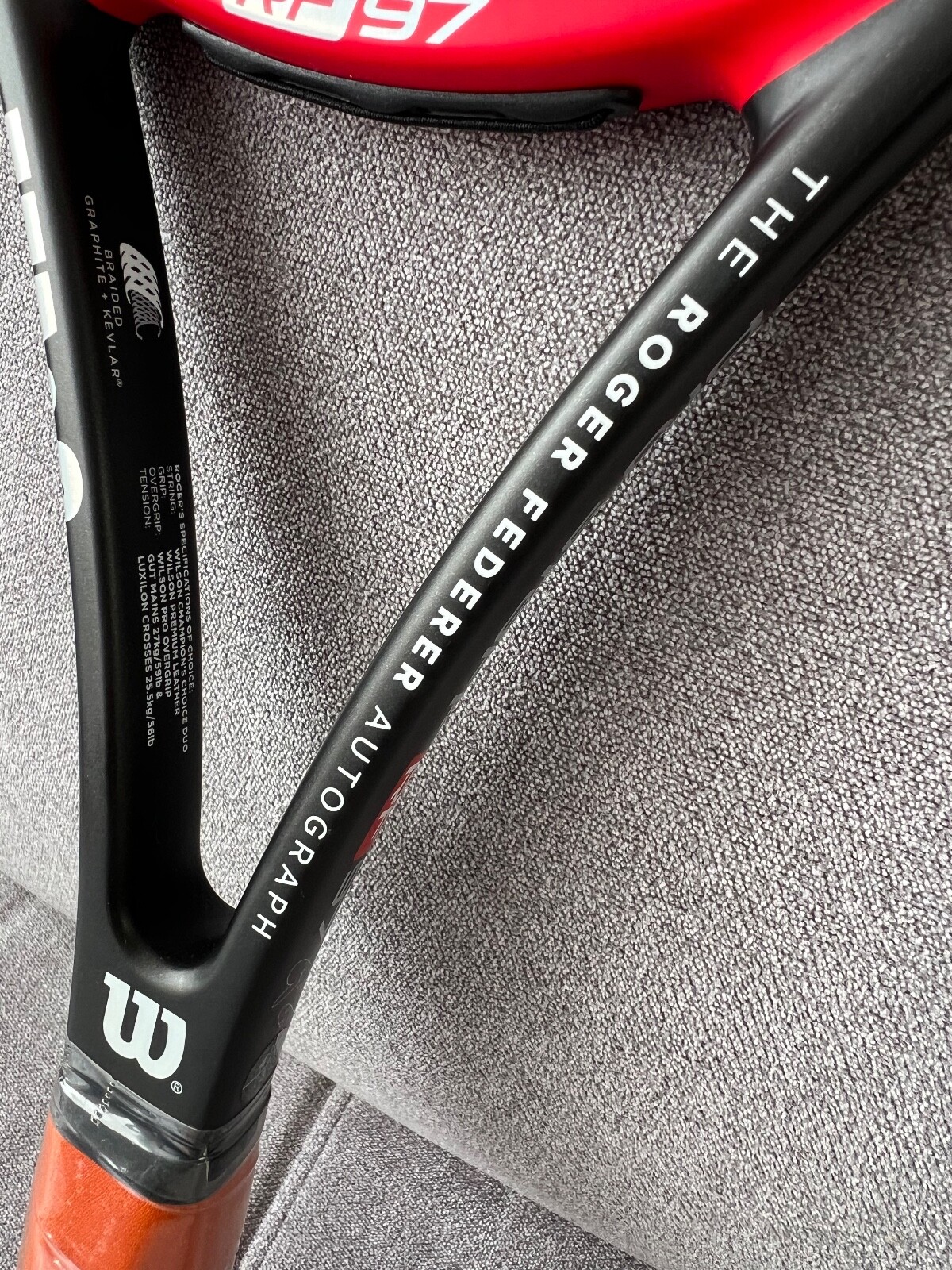 New Old Stock - Wilson Pro Staff RF97 The Roger Federer Autograph 4 3/8 ...