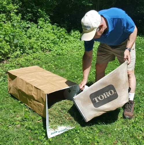 Leaf bag holder- Plastic funnel chute for paper lawn bag -2 pack | eBay