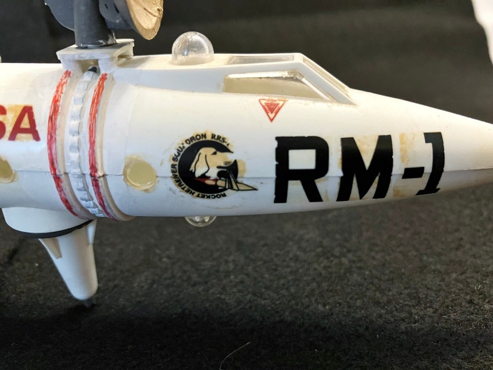 Strombecker Walt Disney's RM-1 Rocket Space Ship Model D34-100 1/67 ...