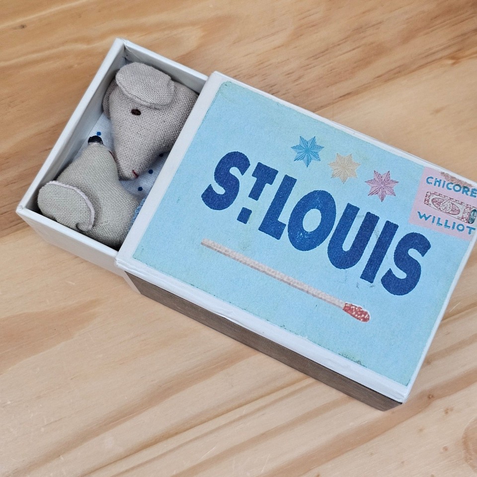 Fabric Mouse Couple Matchbox Bed Set St Louis Chicoree Williot Linen Toy Twins | eBay