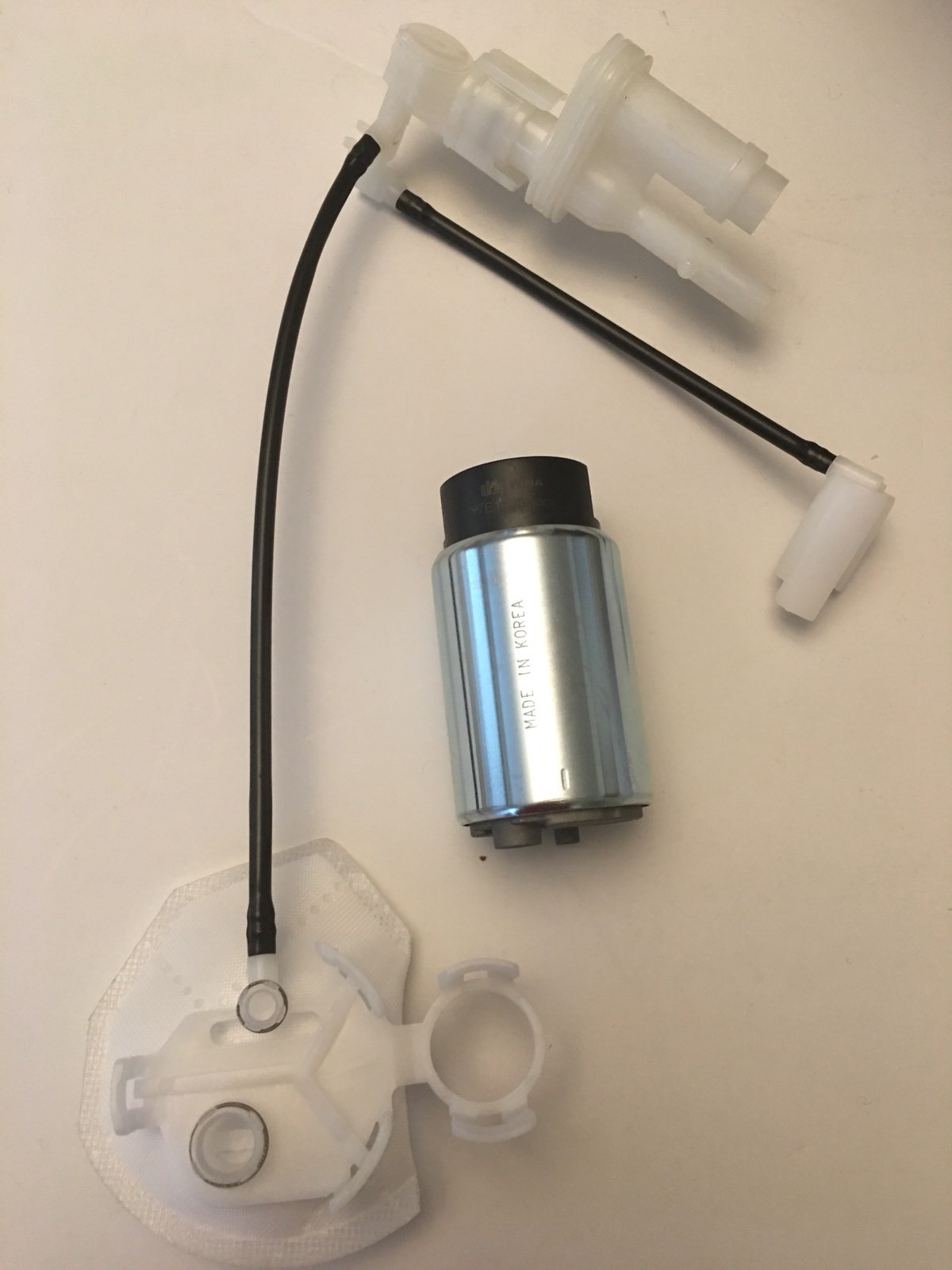 BRAND NEW FUEL PUMP 23220-28090,E8798,SP1298, (made in KOREA) TOYOTA ...