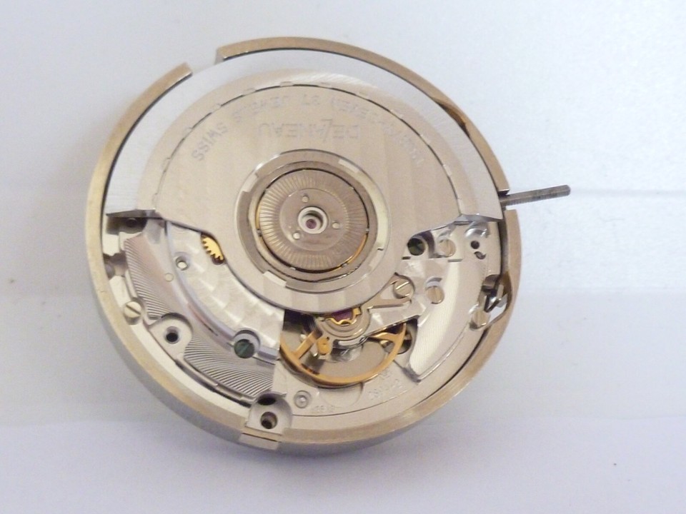 ETA 2894-2 Chronograph Automatic MOVEMENT SWISS MADE Running & Keeping ...
