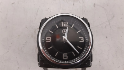 OROLOGIO Mercedes-Benz C (C205) 2018 A2138272000 / A2138270070 | eBay