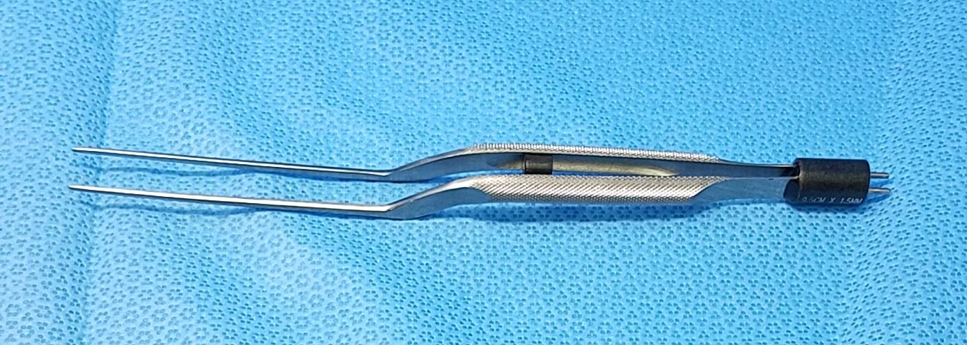 V. Mueller NL3785-114 Rhoton Forceps, Bayonet, Straight, 1.50 x 220 mm ...