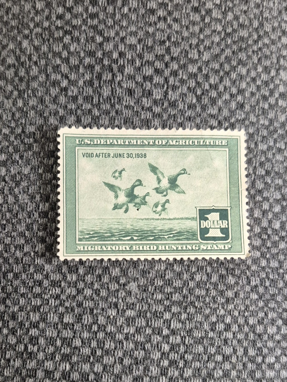 DUCK STAMP SCOTT #RW4 1937 US Federal Duck Stamp NMNH Not Signed Sharp ...