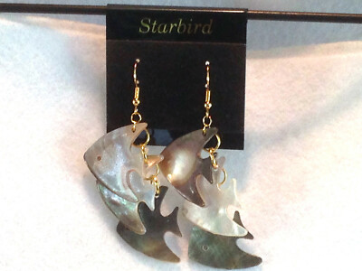 BLACK MOTHER OF PEARL PEARLESCENT FISH SEASHELL DANGLE EARRINGS 80's ...