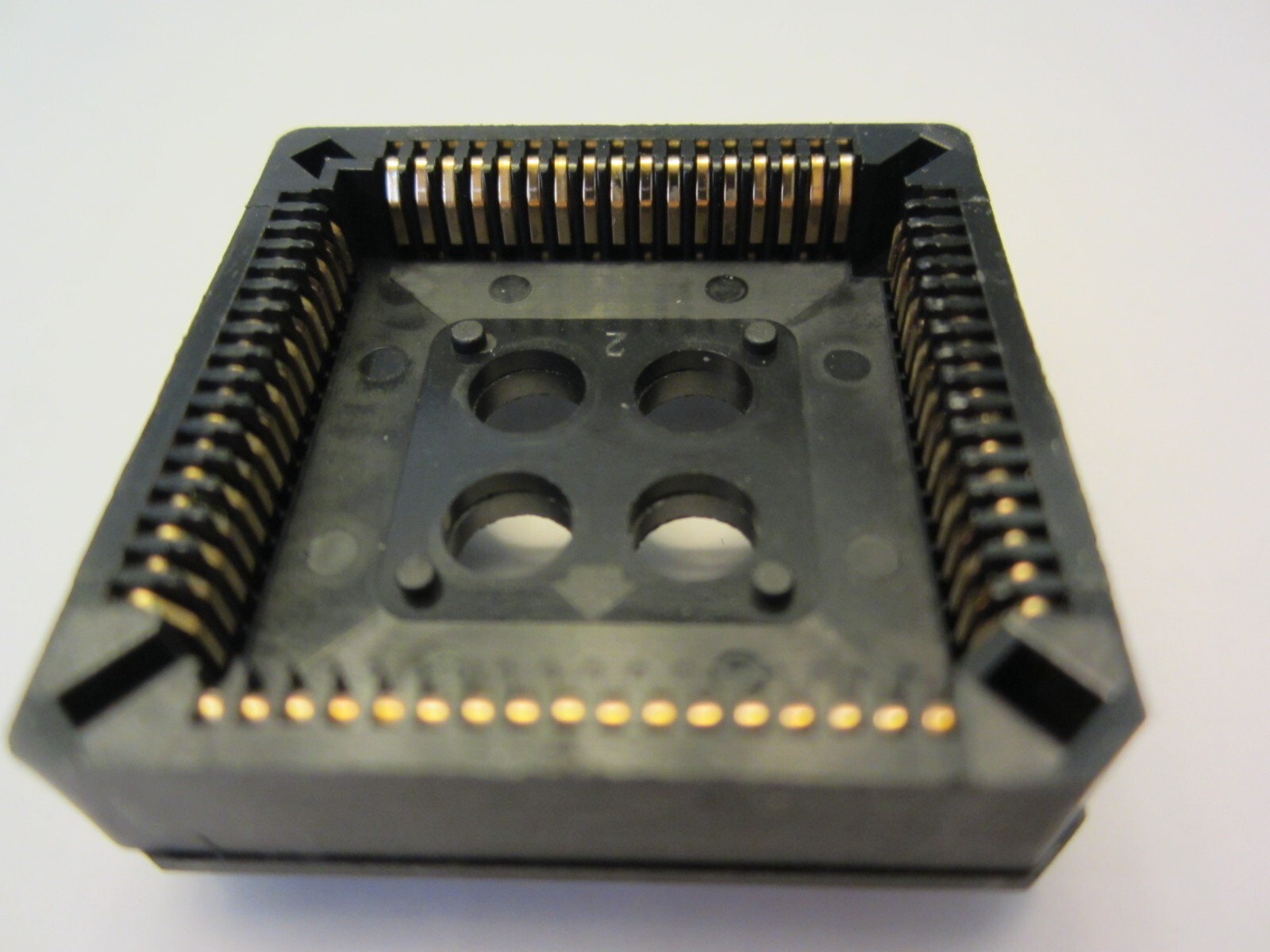 ATARI 520/1040/ST/MEGA 2/4. 68 Pin GOLD PLCC IC Socket, Through Hole ...