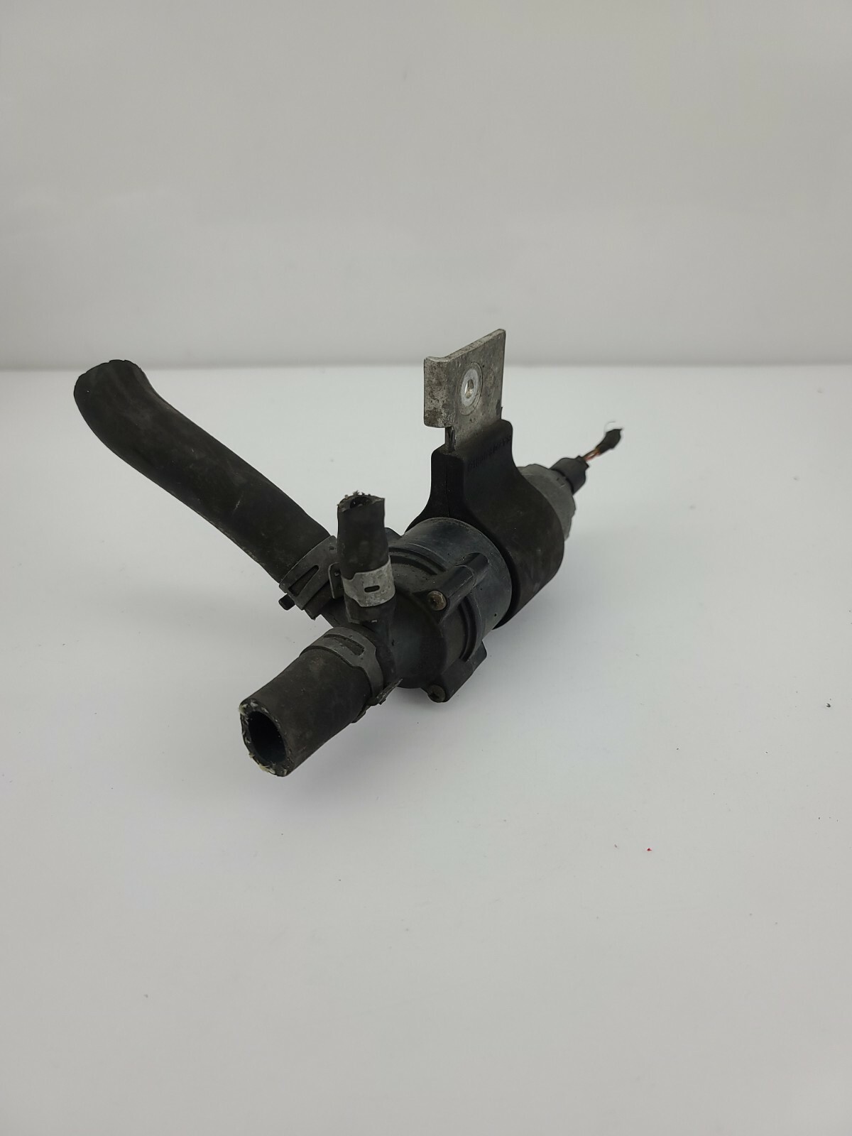 MERCEDES Sl500 03-06 Auxiliary Water Pump Cooling System OEM ...