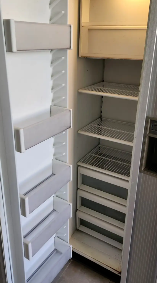 1993 Sub-Zero 590 side by side refrigerator & freezer w/ cabinet ...