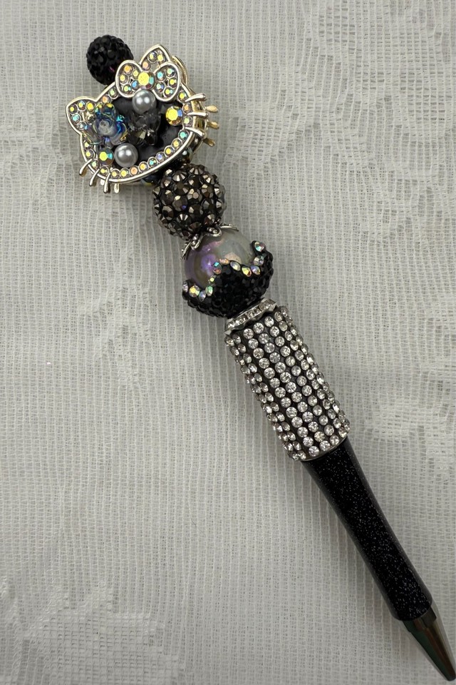 Custom hand made beaded pens! Bling pens! H Kitty! Gifts, basket filler ...