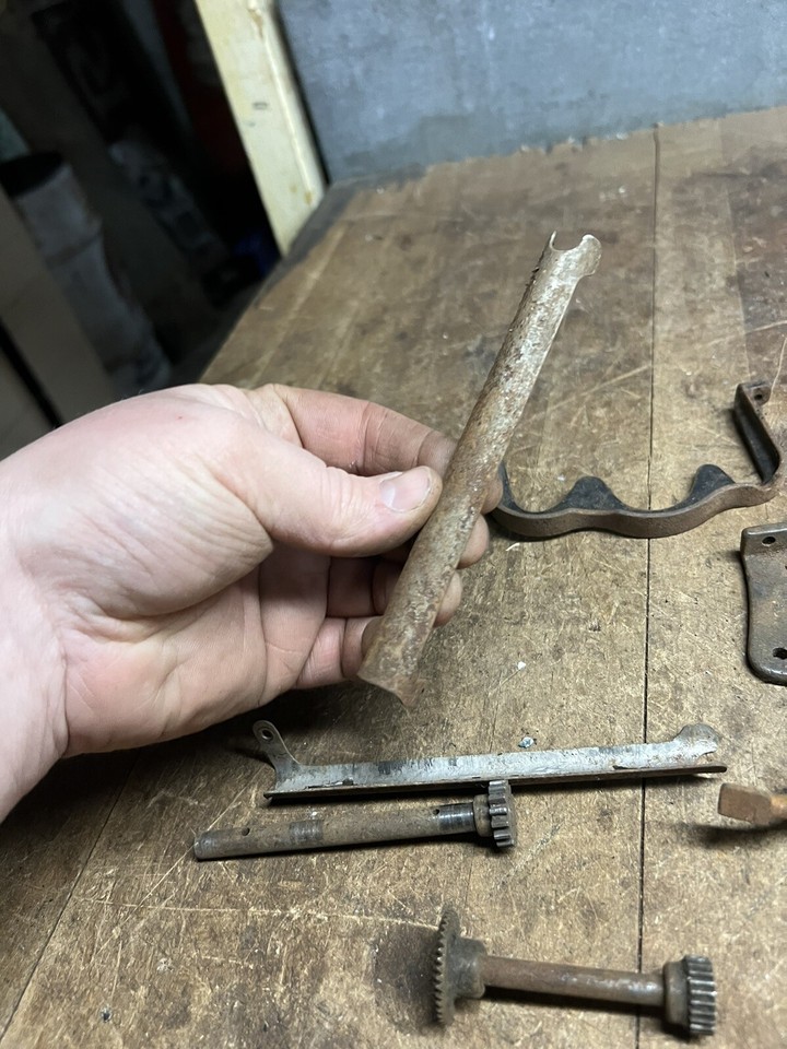 Old RCA Victor Victrola Phonograph Talking Machine Spring Barrel Motor ...